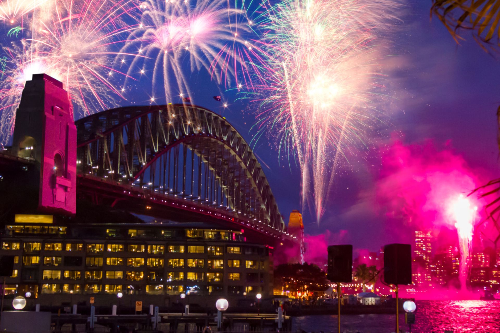 New Year's Eve at Ploós | The Rocks