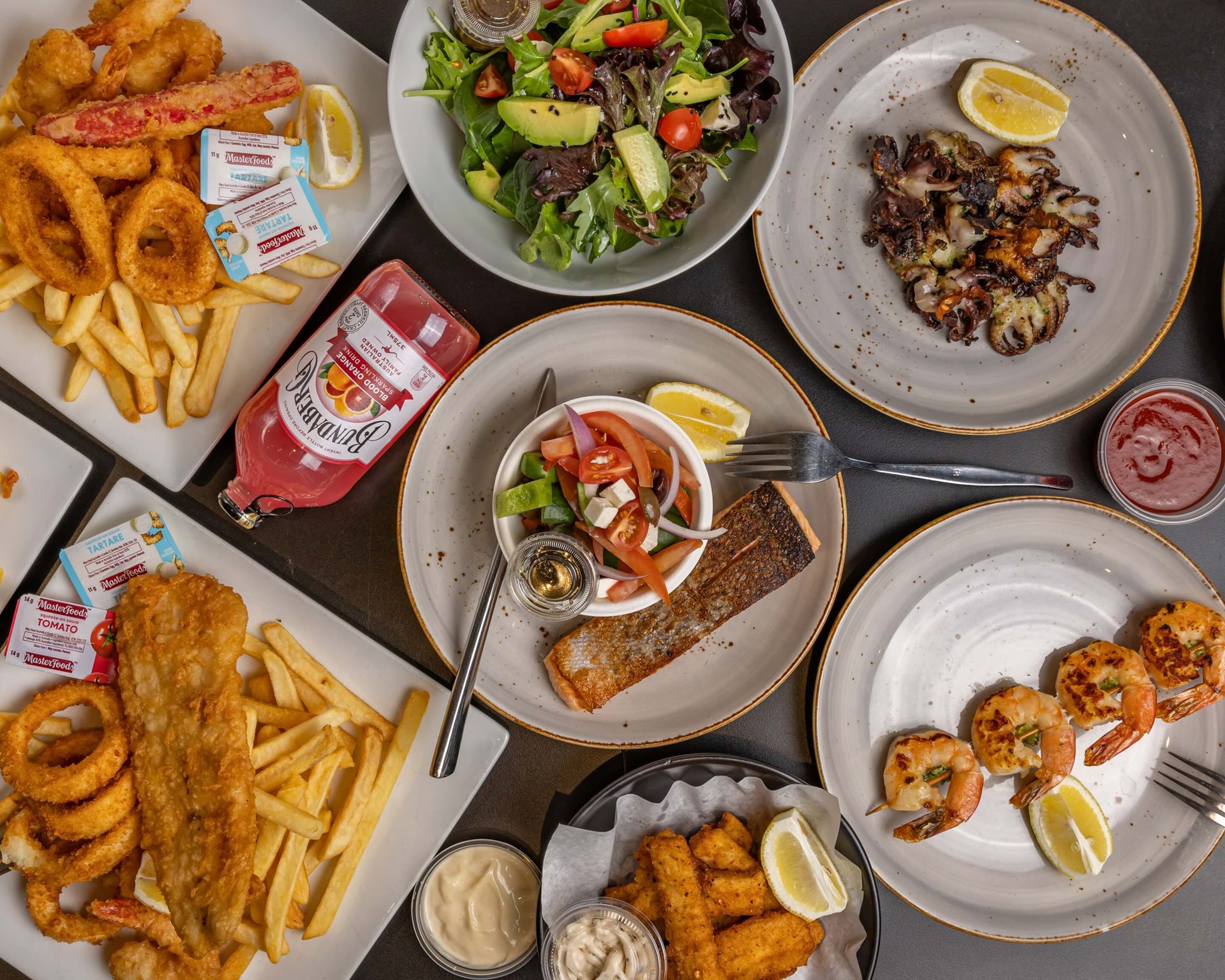 Hooked and Harvest | The Rocks