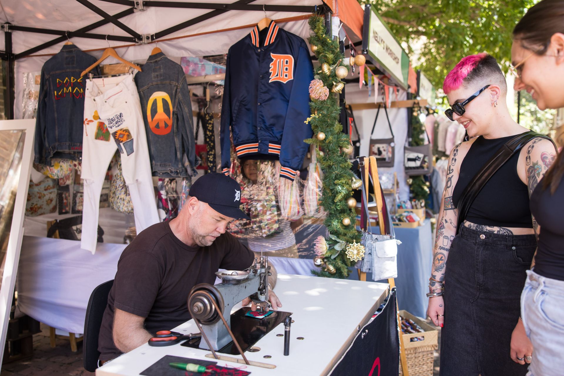 Artists, Makers and Repairs (amR) | The Rocks